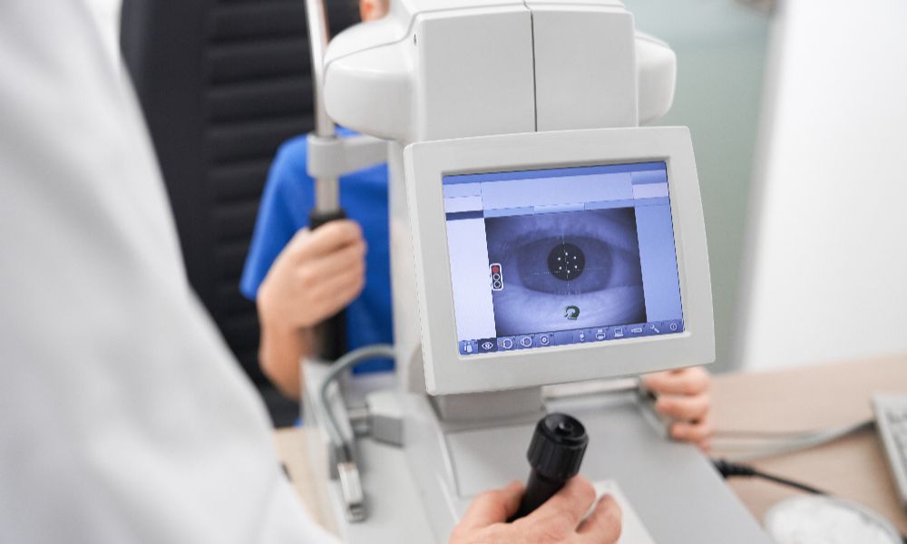 What Is Peripheral Vision? Causes & Treatment - Pure Optical